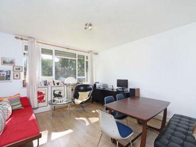 1 Bedrooms Flat for rent in Hallfield Estate, Bayswater W2