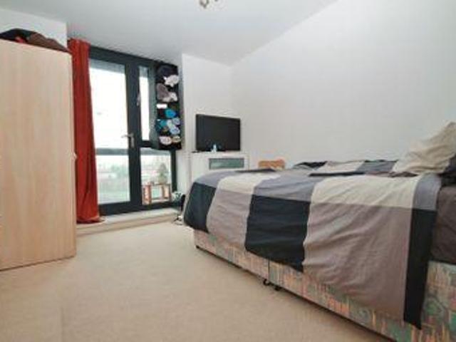 1 Bedrooms Flat for rent in Hallsville Road, London E16