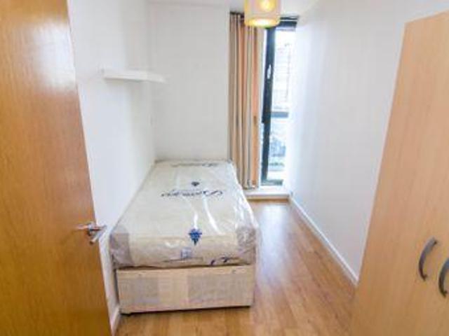 1 Bedrooms Flat for rent in Hallsville Road, London E16