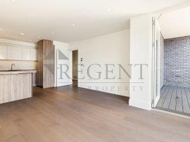 1 Bedrooms Flat for rent in Hamond Court, Queenshurst Square KT2