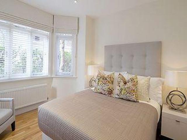 1 Bedrooms Flat for rent in Hamlet Gardens, Hammersmith, London W6