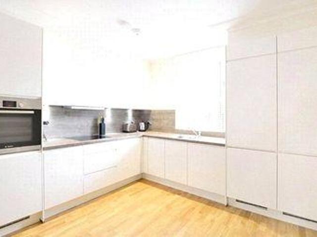1 Bedrooms Flat for rent in Hamlet Gardens, Hammersmith, London W6
