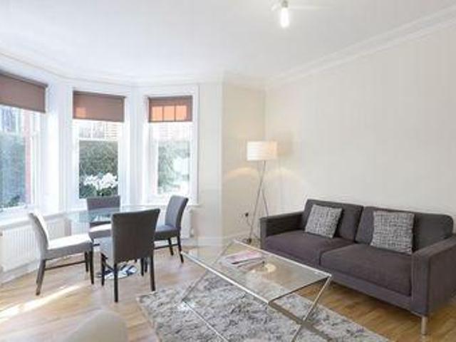 1 Bedrooms Flat for rent in Hamlet Gardens, London W6