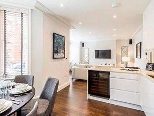 1 Bedrooms Flat for rent in Hamlet Gardens, London W6
