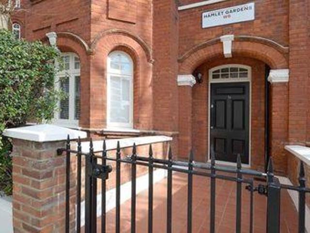 1 Bedrooms Flat for rent in Hamlet Gardens, London W6
