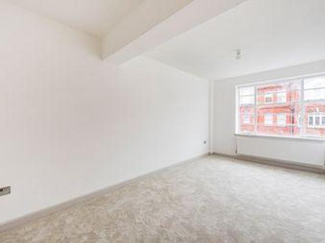 1 Bedrooms Flat for rent in Hamlet Gardens, London W6