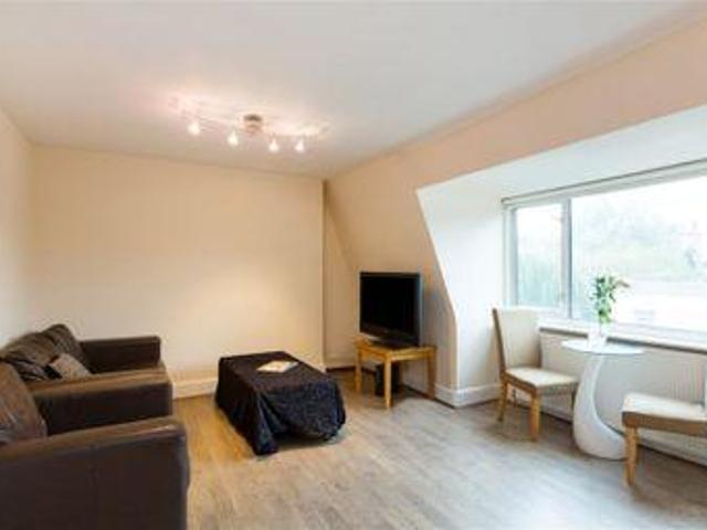 1 Bedrooms Flat for rent in Hampstead High Street, London NW3
