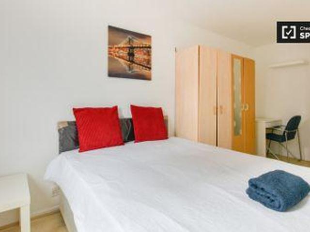 1 Bedrooms Flat for rent in Hanbury Street, London E1