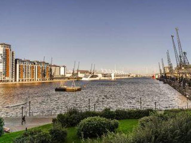 1 Bedrooms Flat for rent in Hanover Avenue, London E16
