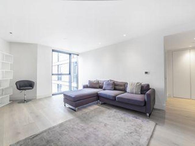 1 Bedrooms Flat for rent in Harbour Avenue, Chelsea Creek, London SW6
