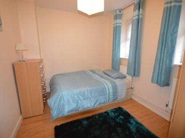 1 Bedrooms Flat for rent in Hargraves House, White City Estate W12