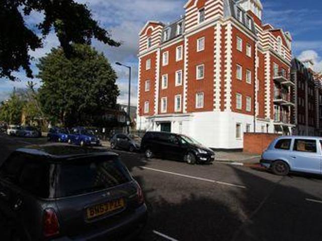 1 Bedrooms Flat for rent in Harewood Avenue, London NW1