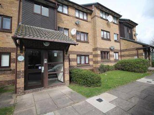 1 Bedrooms Flat for rent in Harp Island Close, Neasden NW10
