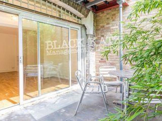 1 Bedrooms Flat for rent in Hartham Close, Hartham Road, London N7