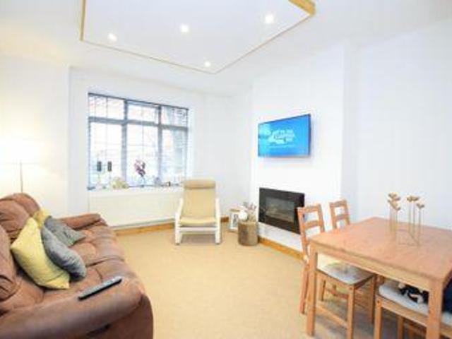 1 Bedrooms Flat for rent in Hartington Road, London SW8