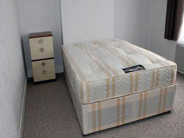 1 Bedrooms Flat for rent in Hastings Road, New Southgate, London N11