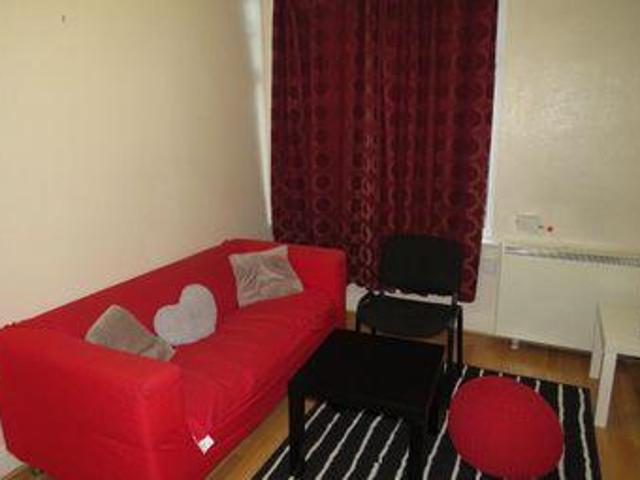 1 Bedrooms Flat for rent in Headingley Mount, Headingley, Leeds LS6