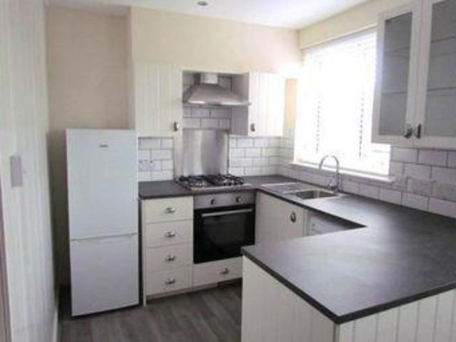 1 Bedrooms Flat for rent in Heath Road, Chadwell Heath, Romford RM6