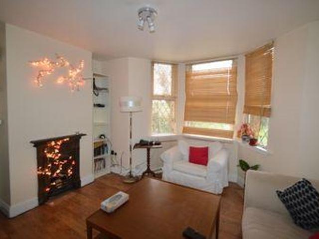1 Bedrooms Flat for rent in Heath Villas, Plumstead, London SE18