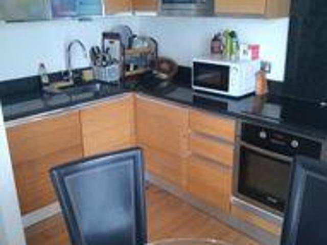1 Bedrooms Flat for rent in Helion Court, Docklands E14