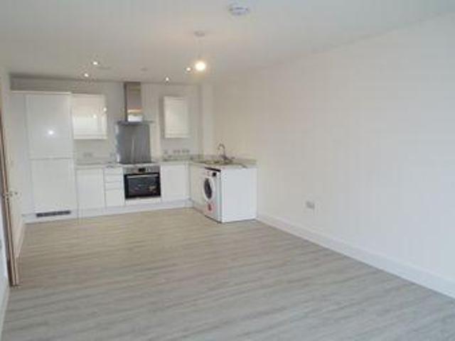 1 Bedrooms Flat for rent in Henke Court, Cardiff CF10