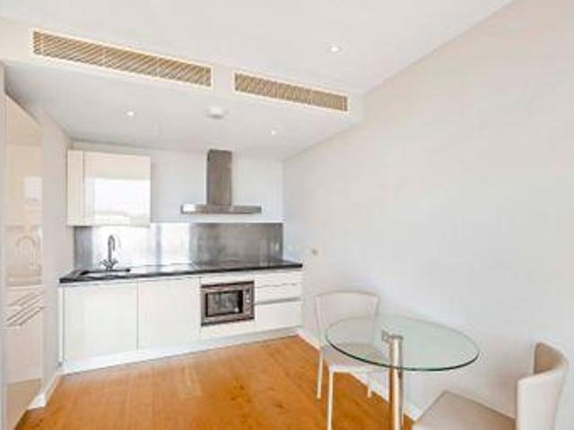 1 Bedrooms Flat for rent in Hepworth Court, Gatliff Road, Grosvenor Waterside SW1W