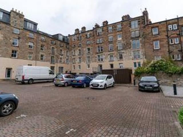 1 Bedrooms Flat for rent in Hermand Crescent, Slateford, Edinburgh EH11