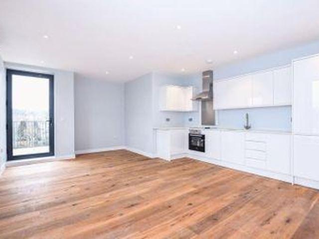 1 Bedrooms Flat for rent in Hermitage Lane, London SW16