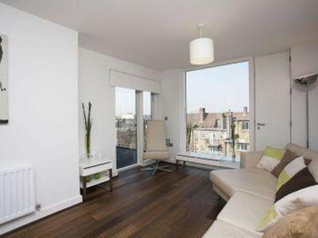 1 Bedrooms Flat for rent in Hitard Court, Boyson Road, London SE17
