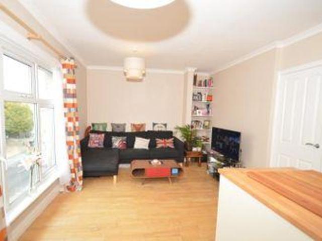 1 Bedrooms Flat for rent in High Street, Colliers Wood, London SW19