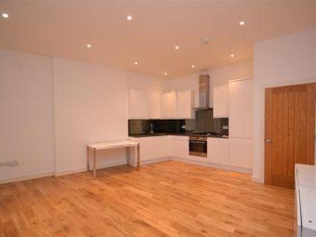 1 Bedrooms Flat for rent in High Street Acton, Acton W3