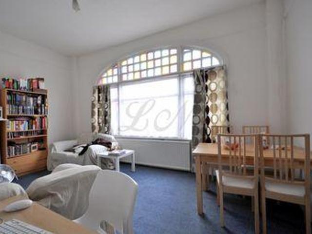 1 Bedrooms Flat for rent in High Street, Acton W3