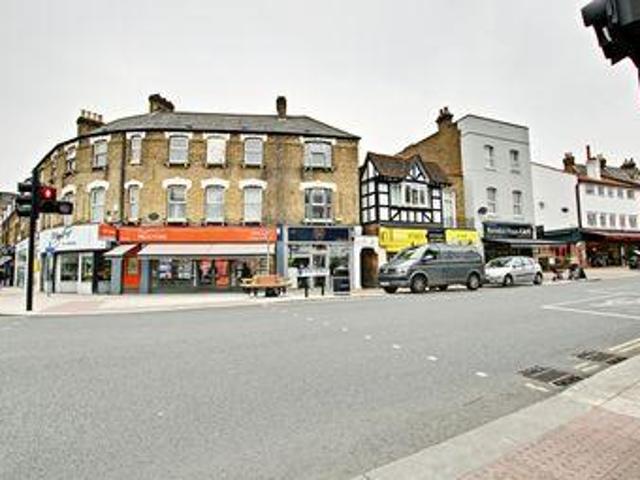 1 Bedrooms Flat for rent in High Street, Beckenham BR3