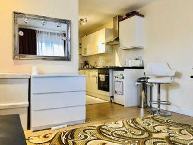 1 Bedrooms Flat for rent in High Street, Slough SL1
