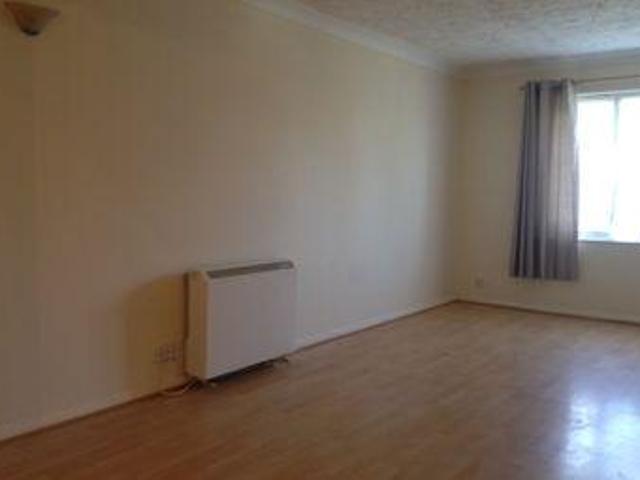1 Bedrooms Flat for rent in Higham Station Road, Chingford E4
