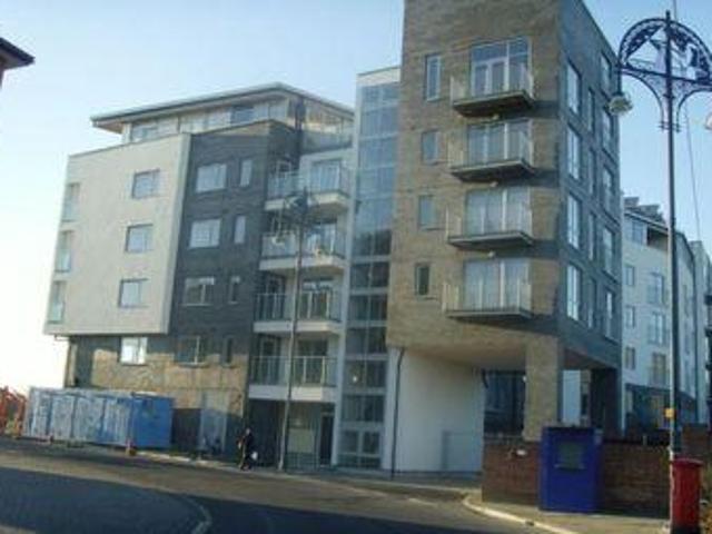 1 Bedrooms Flat for rent in Highbridge Road, Barking, London IG11