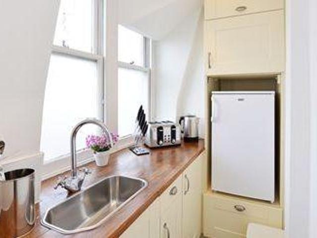 1 Bedrooms Flat for rent in Hill Street, London W1J