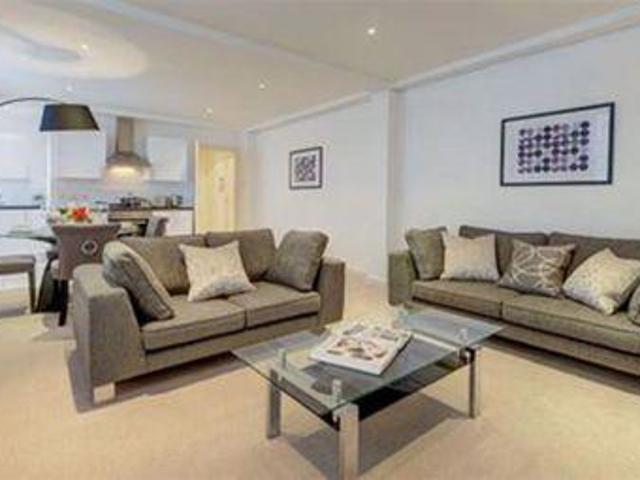 1 Bedrooms Flat for rent in Hill Street, Mayfair, London W1J