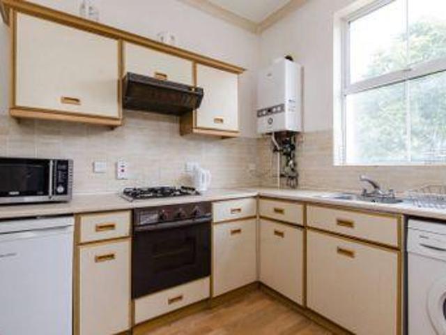 1 Bedrooms Flat for rent in Huron Road, Balham, London SW17