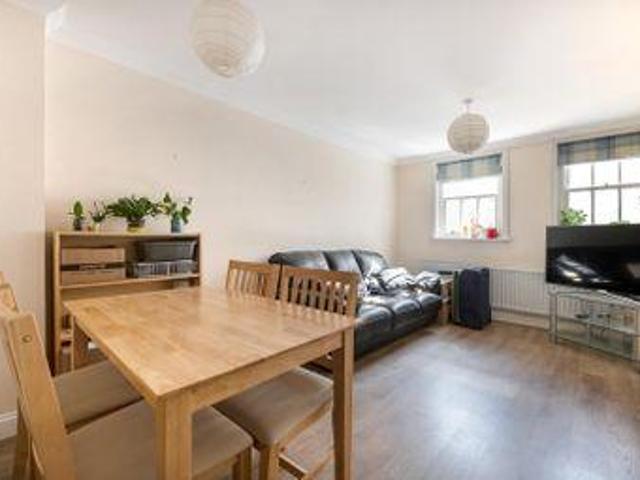 1 Bedrooms Flat for rent in Imperial Court, London SE11