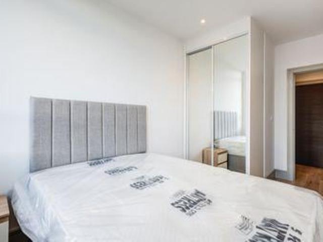 1 Bedrooms Flat for rent in Imperial Drive, Harrow HA2