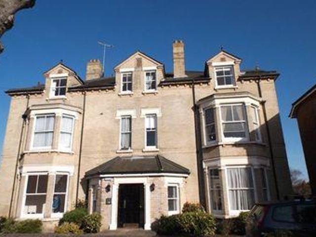 1 Bedrooms Flat for rent in Inglis Road, Colchester, Essex CO3