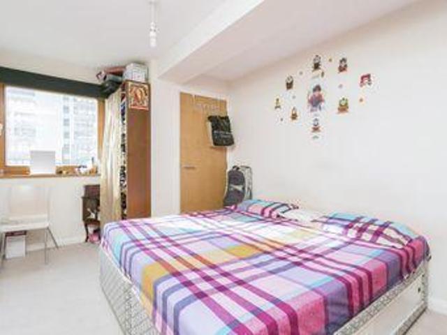 1 Bedrooms Flat for rent in Ilford Hill, Ilford IG1