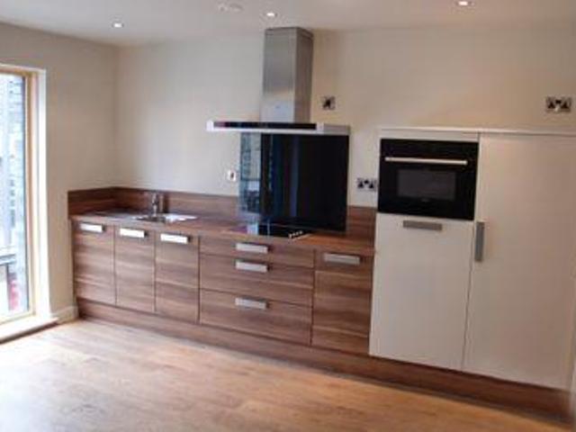 1 Bedrooms Flat for rent in Iquarter, 4 Blonk Street, Town Centre, Sheffield S3