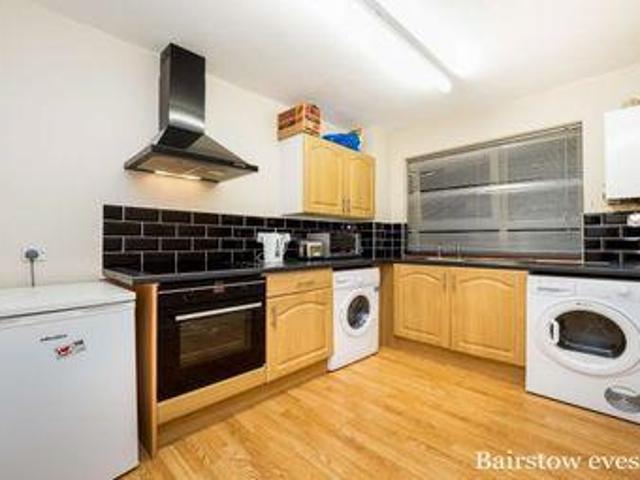1 Bedrooms Flat for rent in John Burns Drive, Barking IG11