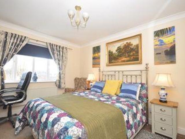 1 Bedrooms Flat for rent in John Newington Close, Kennington, Ashford TN24