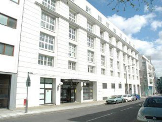 1 Bedrooms Flat for rent in Jamestown Road, Camden NW1