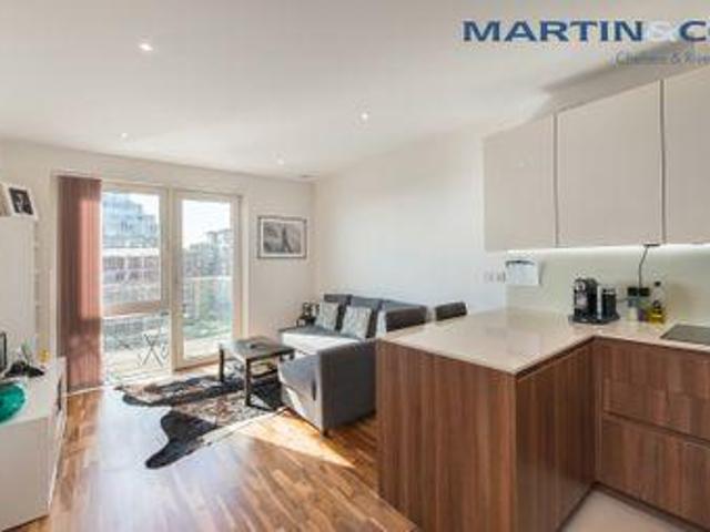 1 Bedrooms Flat for rent in Juniper Drive, London SW18