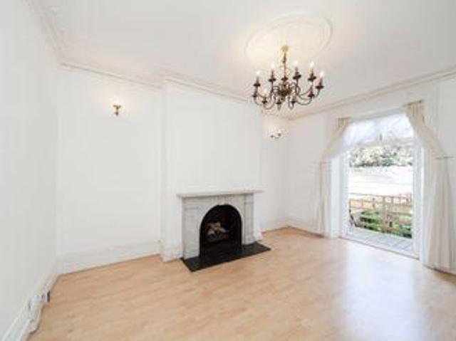 1 Bedrooms Flat for rent in Onslow Road, Richmond TW10