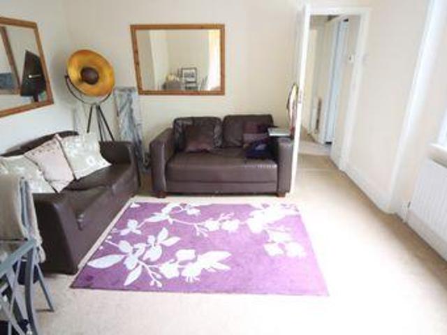 1 Bedrooms Flat for rent in Oakfield Road, London N4
